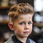30 Frische Kurzhaarschnitte für Jungs Die Neuesten Trends