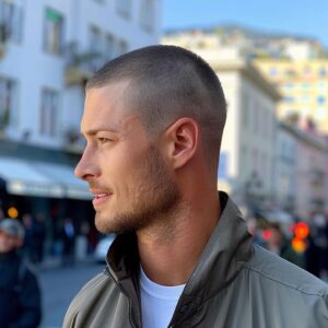 32 Coole und Einfache Frisuren für Jungs auf dem Schulhof